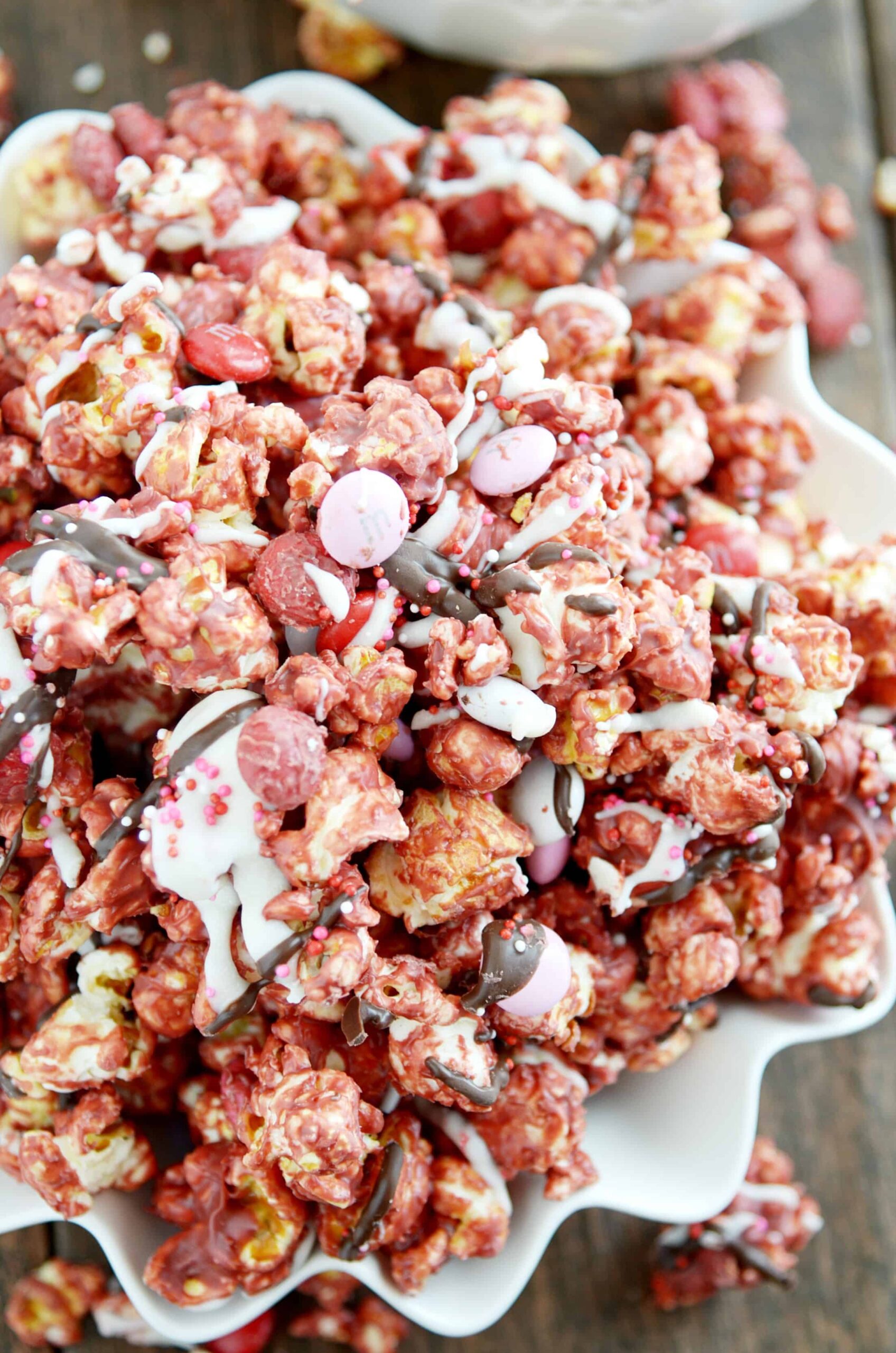 Red Velvet Tuxedo Popcorn Recipe - Something Swanky