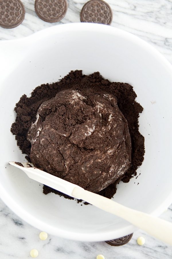 Cookies & Cream Football Cheese Ball Recipe - Something Swanky