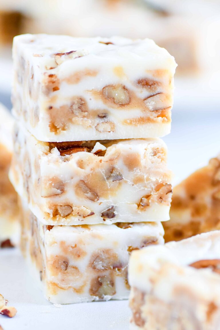 Pralines and Cream Fudge Recipe - Something Swanky