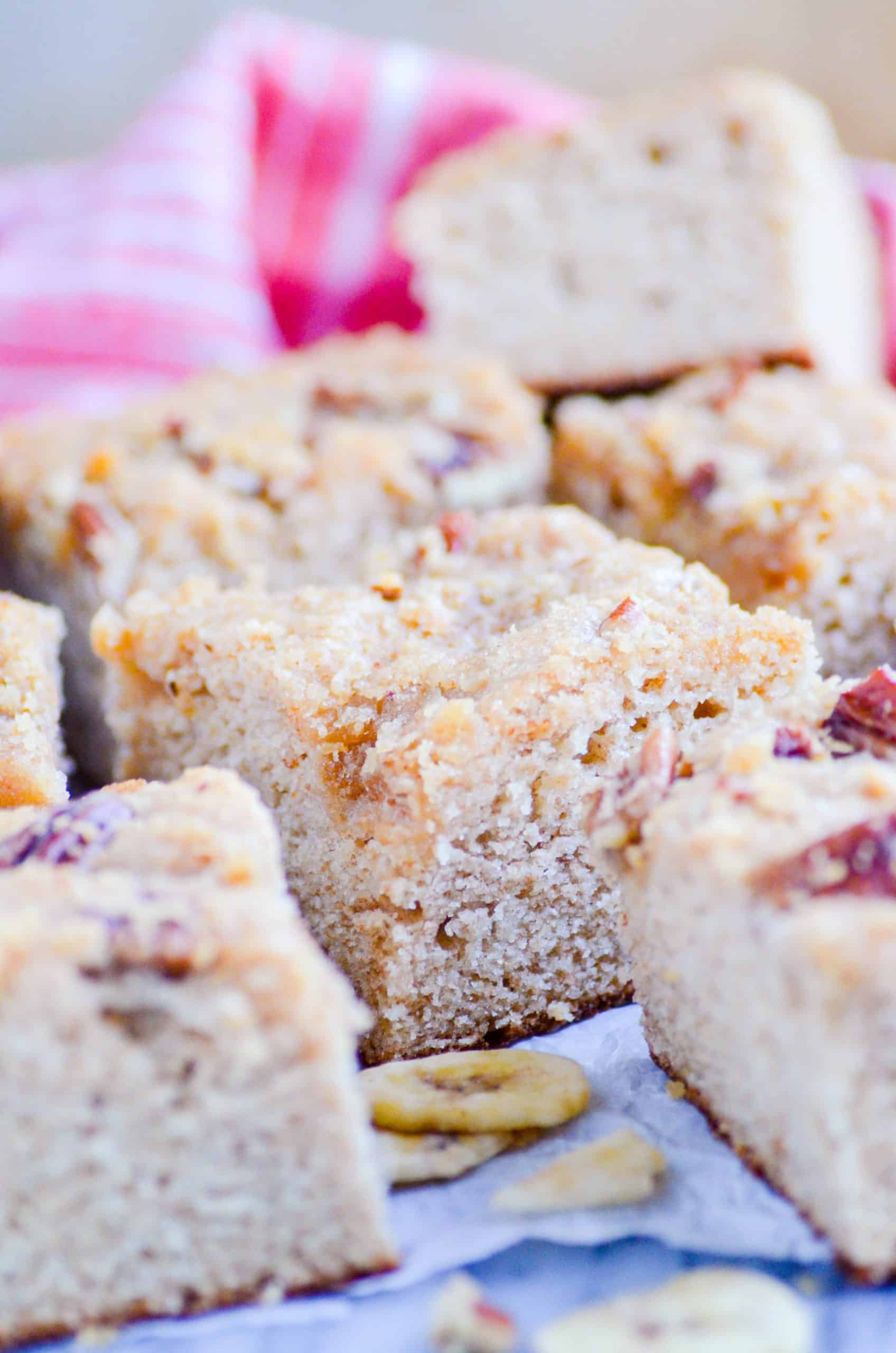Banana Crumble Breakfast Cake Recipe - Something Swanky