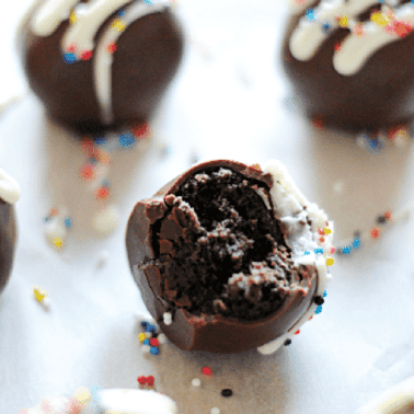 Basic Cake Ball Truffle Recipe - Something Swanky